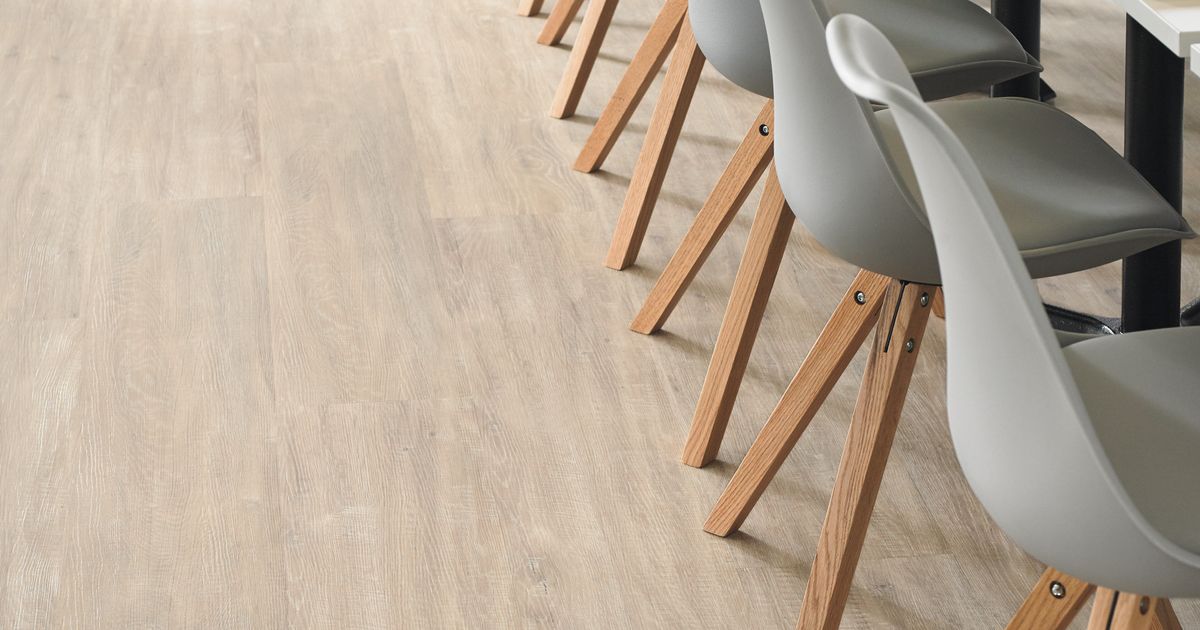 Karndean LooseLay Longboard Plank Pearl Oak 1500mm x 250mm Timber ...