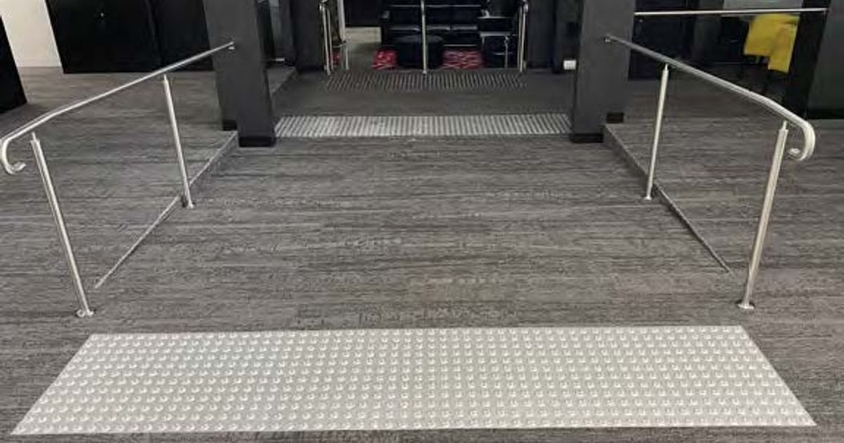 Tredsafe Tactile Ground Surface Indicators Platinum Accessories ...